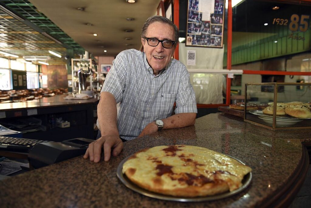 Banchero, la pizzería del film "Argentina, 1985" - Sección Ciudad
